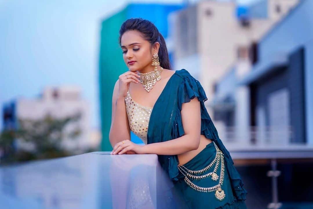 Sri Satya Cute Images - Bigg Boss Telugu - 2022